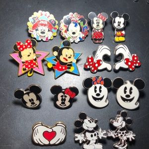 Disney | Jewelry | Disney Pins 5 Each | Poshmark